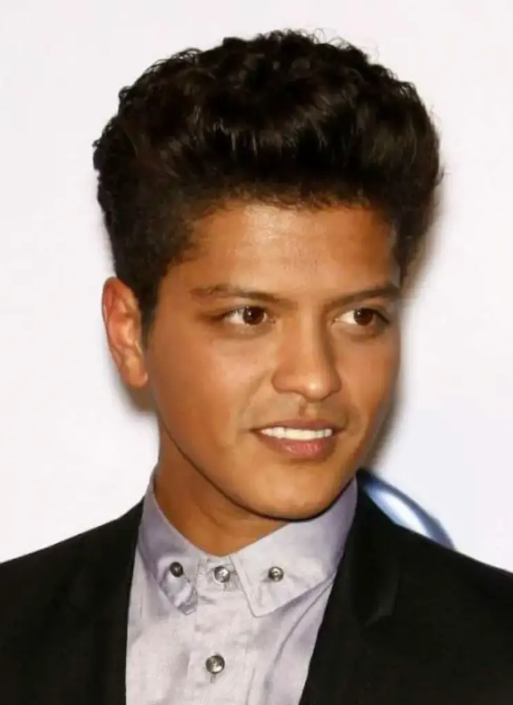 Bruno Mars Events His Smile Transformation in Years | LEMA