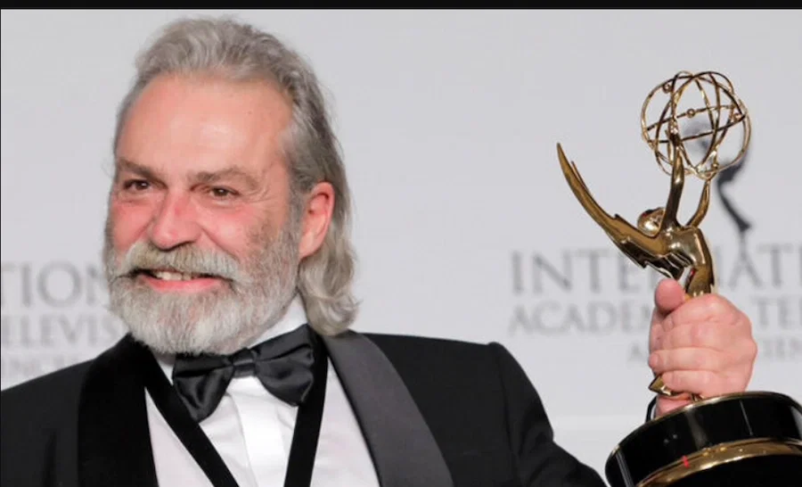 📽️ Haluk Bilginer's Teeth Smile Evolution: From Imperfections to ...