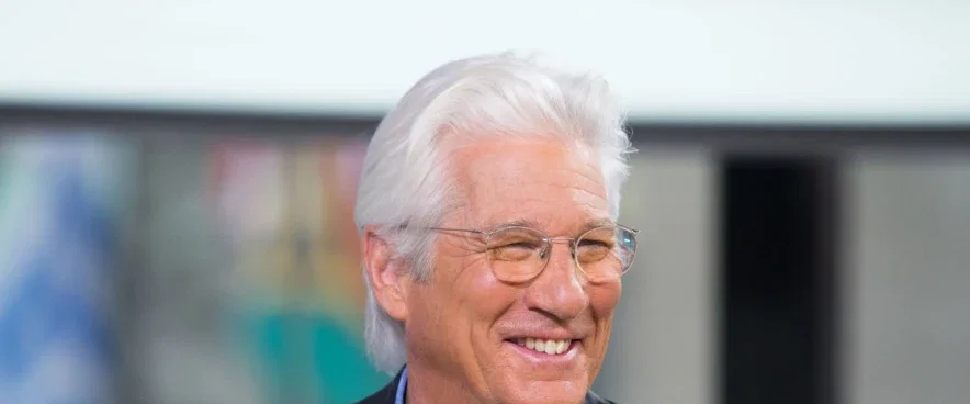 Did Richard Gere Get His Teeth Done? | LEMA