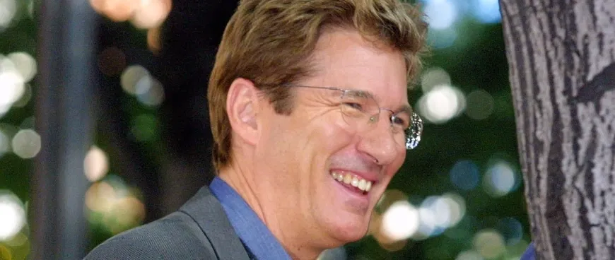 ¿Richard Gere se sometió a una reparación de dientes | Lema Dental Clinic