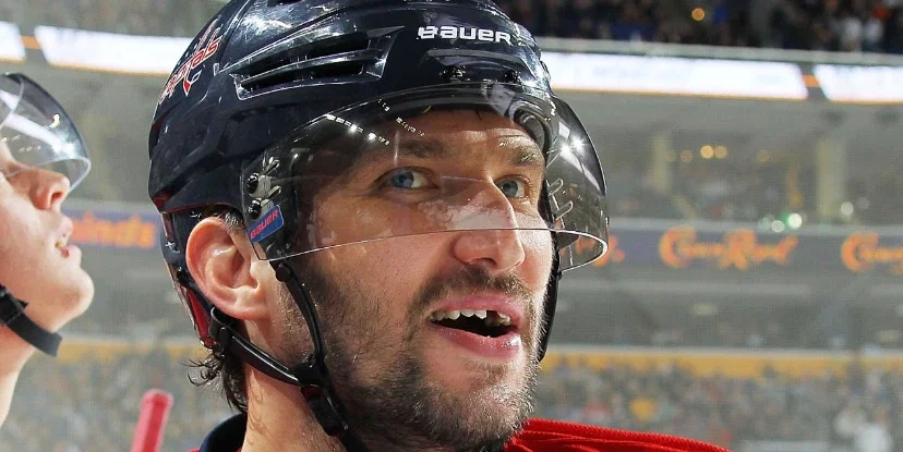 Hat Alex Ovechkin seine Zähne richten lassen | Lema Dental Clinic