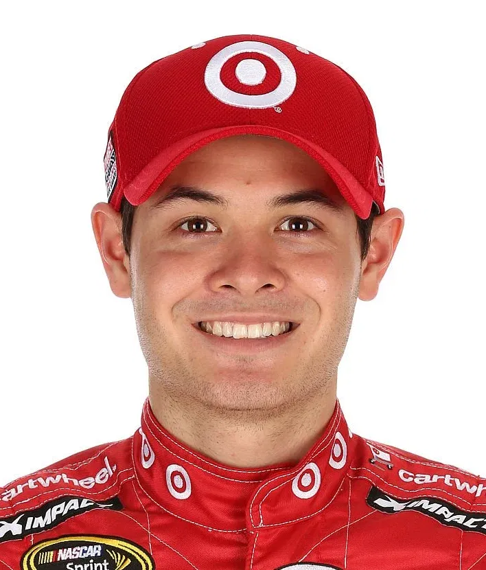 La nueva sonrisa de Kyle Larson | Lema Dental Clinic