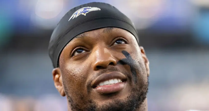 Derrick Henry's Smile Transformation: Before and After | LEMA