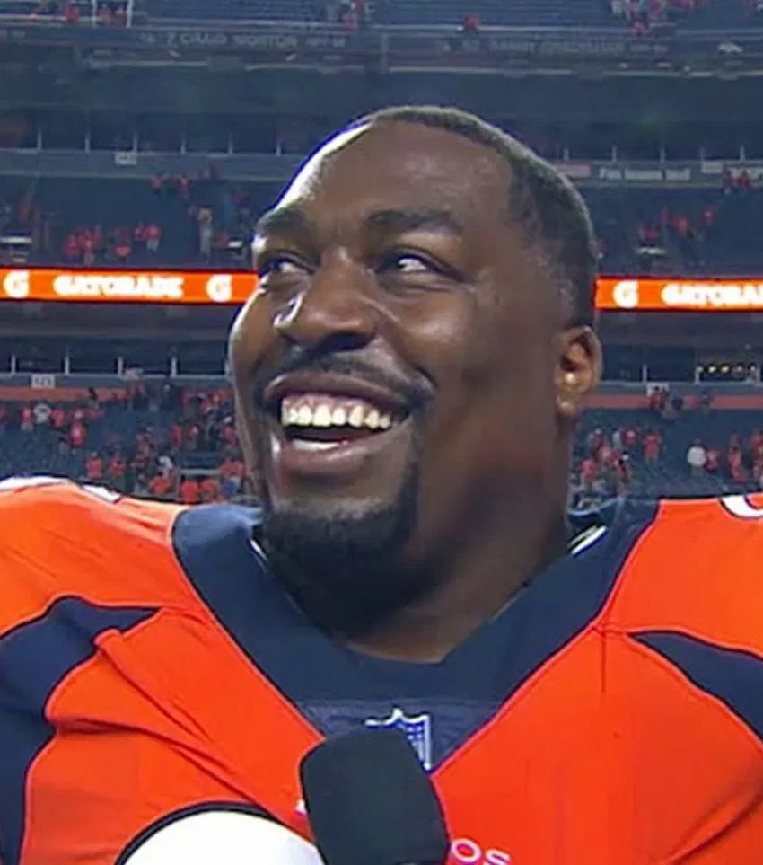 Shelby Harris's Teeth Story: Braces and Veneers | LEMA